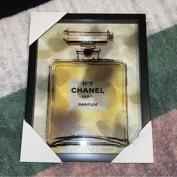 Wall Decor | Chanel No 5 Parfum Bottle Shadow Box Glass Frame | Poshmark